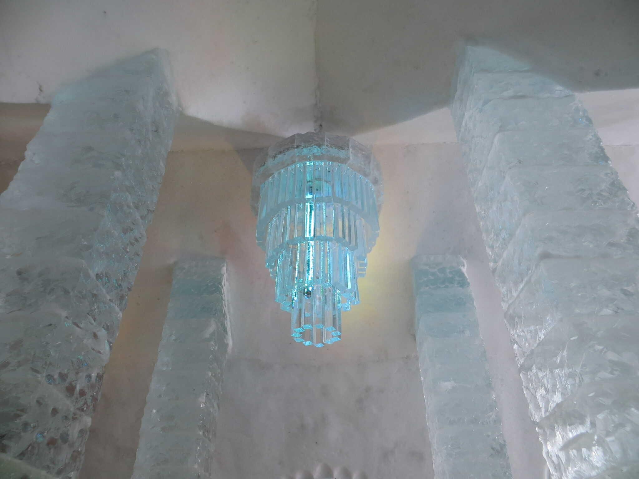 A Photo Tour of the Stunning Hôtel de Glace (Ice Hotel) in Québec City ...