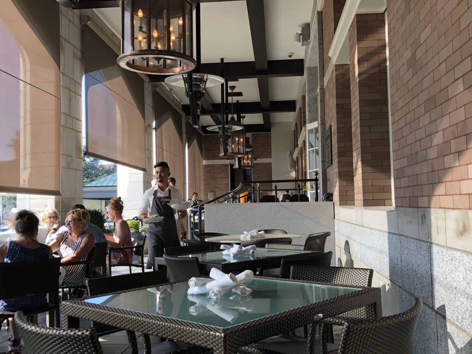 10 Fun Things To Do in Victoria, British Columbia - Gone With The Family